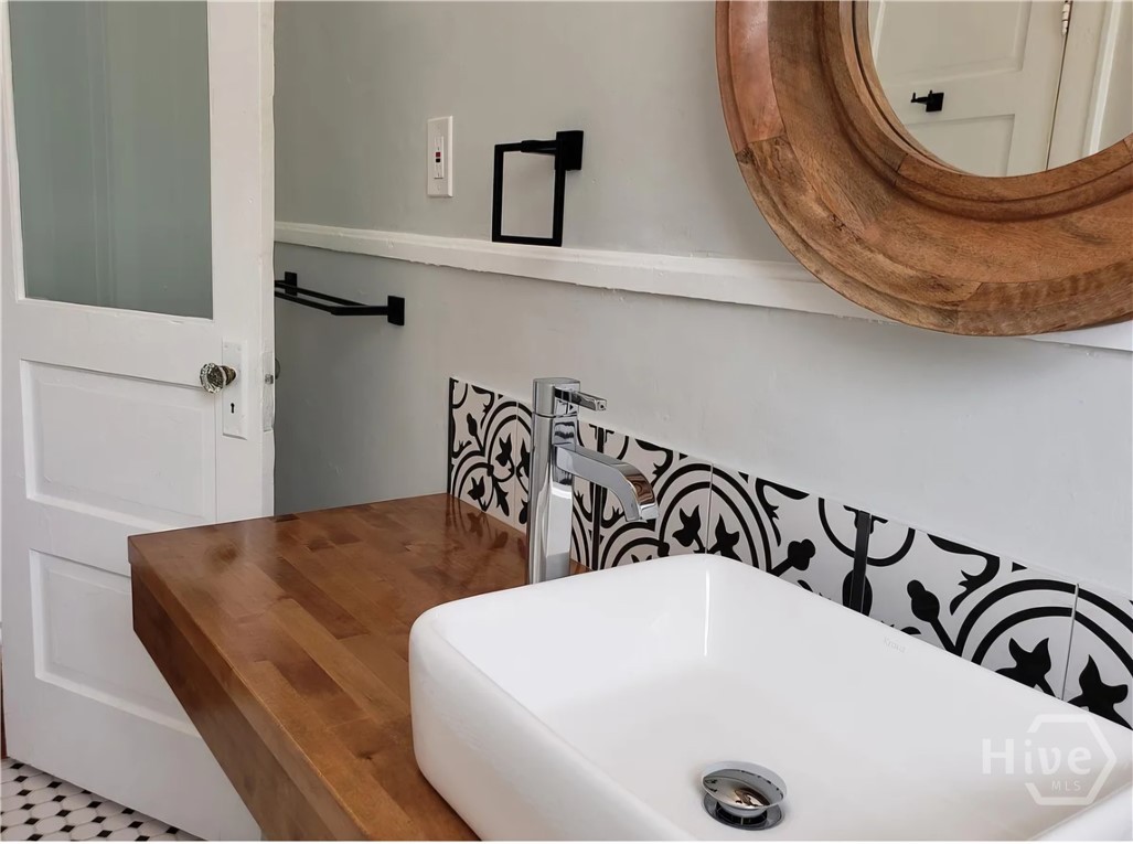 923 E Park Avenue Savannah GA 31401 | Active