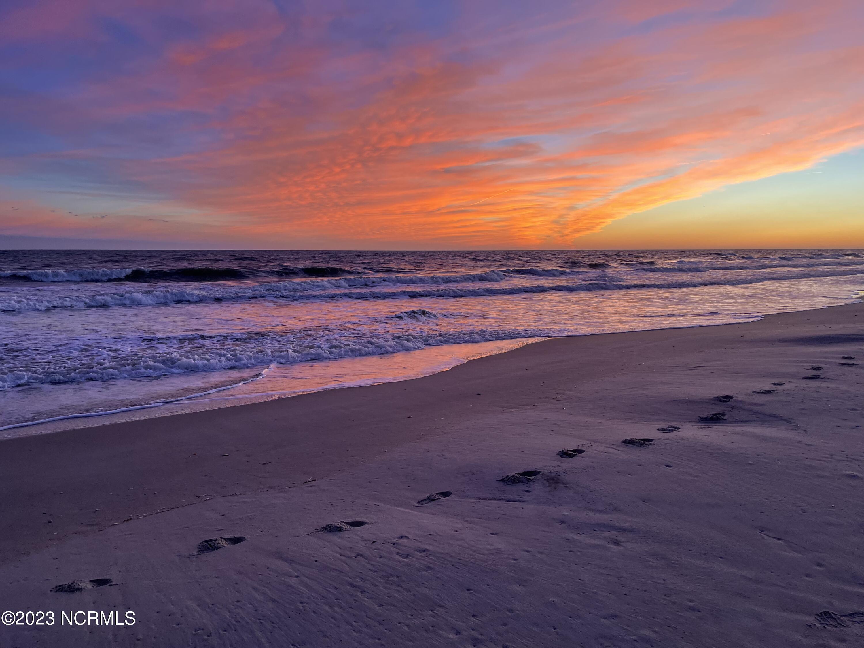 535 Salter Path Road 18 Pine Knoll Shores NC 28512 | Closed