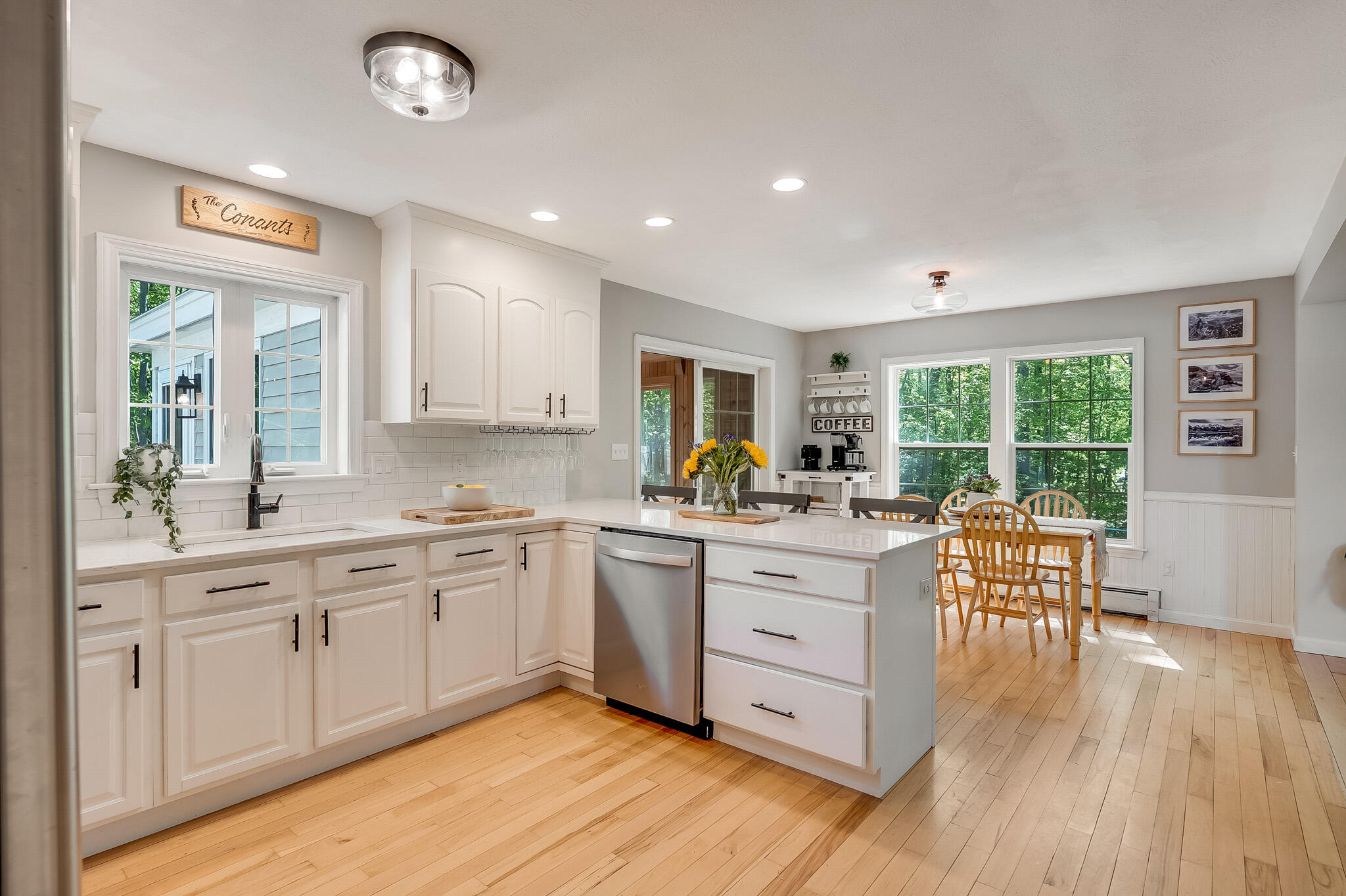 28 Woodbury Street , Portland, ME | MLS# 1664017 | Verani Realty